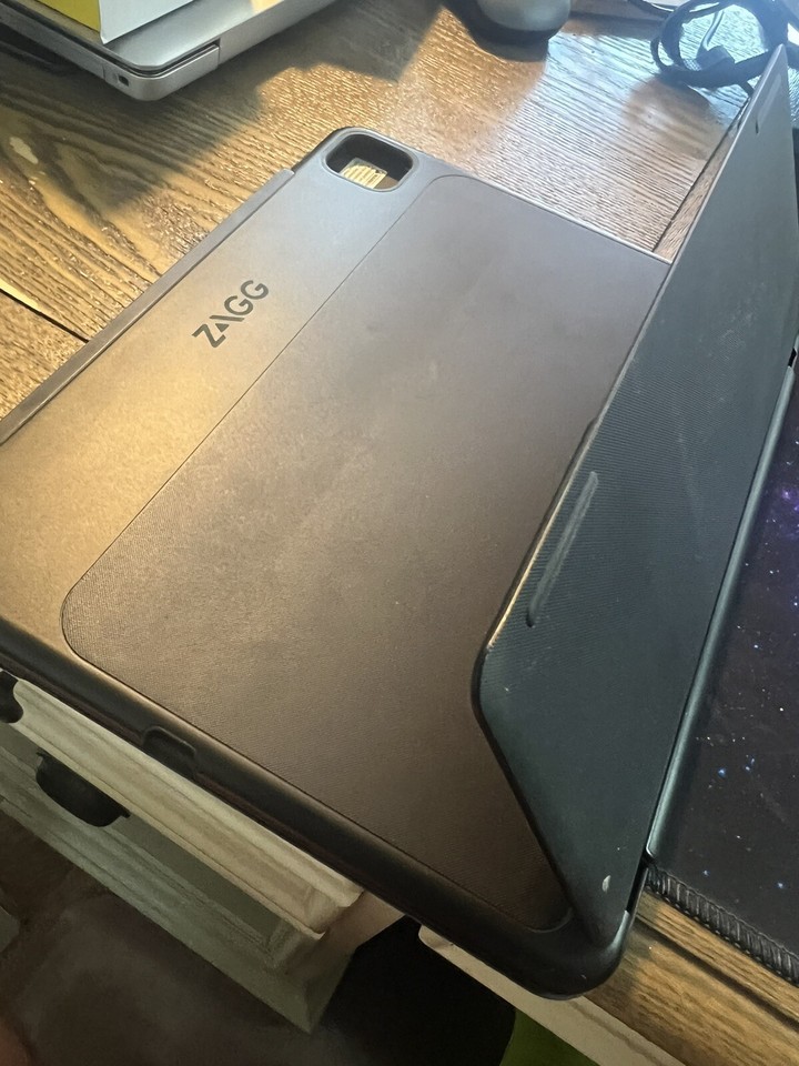 ZAGG Slimbook Go Ultrathin Backlit Keyboard Hinged Case Stand iPad Pro ...