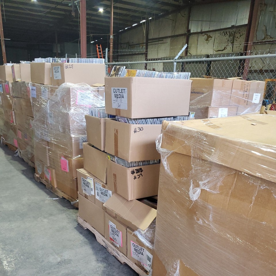 LOT of 101+ Used ASSORTED CDs 101 Bulk CDs- Used CD Lot Wholesale CDs ...