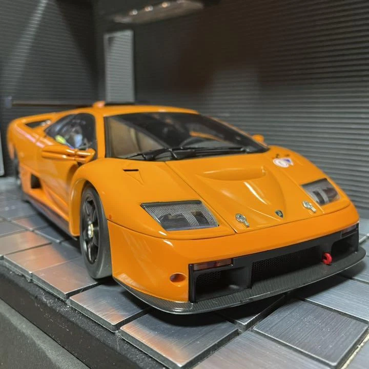 Customized Lamborghini Diablo