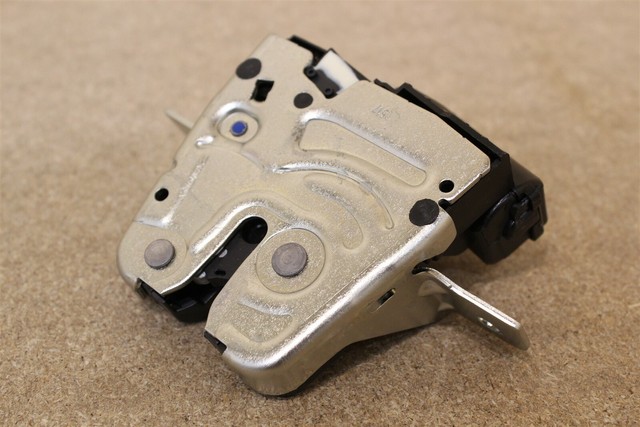 2016 MERCEDES a Class 176 Petrol Hatchback A0997400500 Tailgate Boot ...