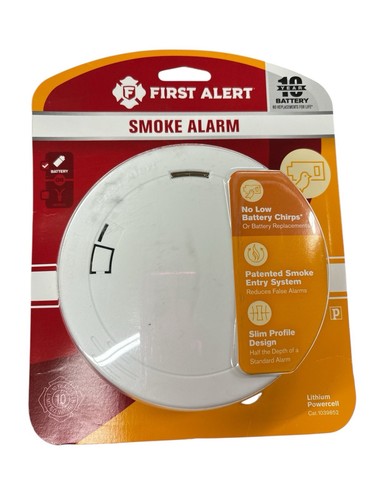 First Alert P1210 Slim Profile Design Smoke Alarm 10-Year Lithium ...