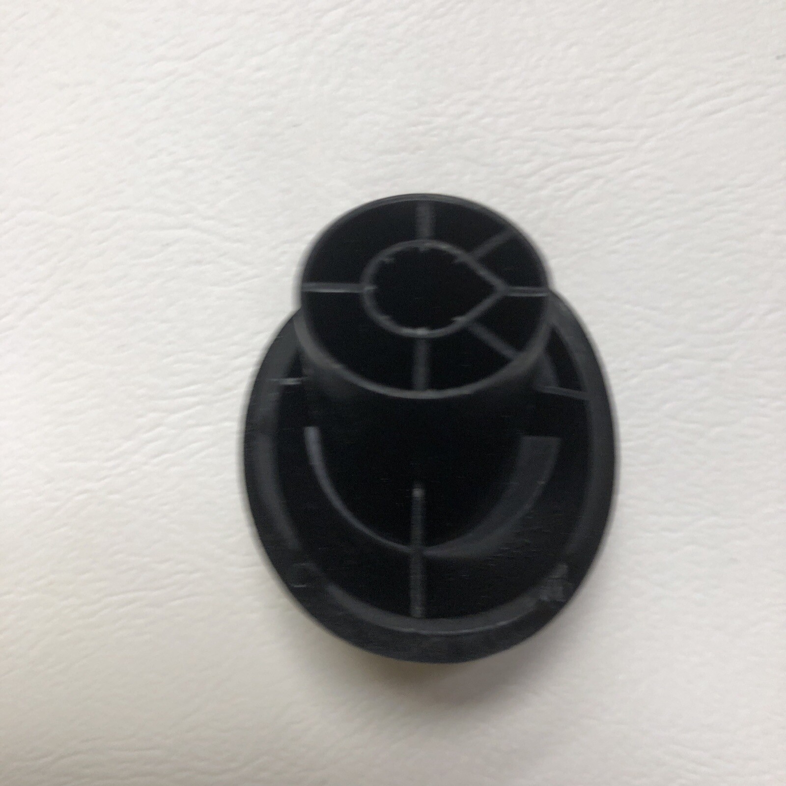 Tesla Model Y Passenger Side Right Hand Trunk Chuck Block 1507942-00-C ...