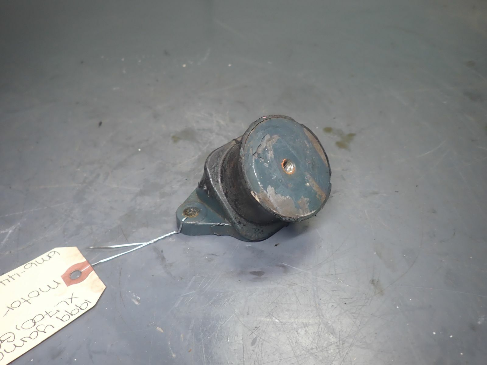 1999 YAMAHA GP1200, XL700, GP800 MOTOR MOUNT OEM 6M6-44517-A2-94 | eBay