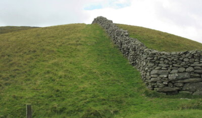 Photo 6x4 Ridge wall above Bwlch y Rhiwgyr Cutiau c2007 | eBay UK