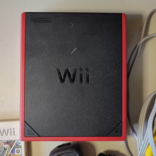 Nintendo Wii Mini Black/Red Video Game Console RVL-201 Bundle Complete ...