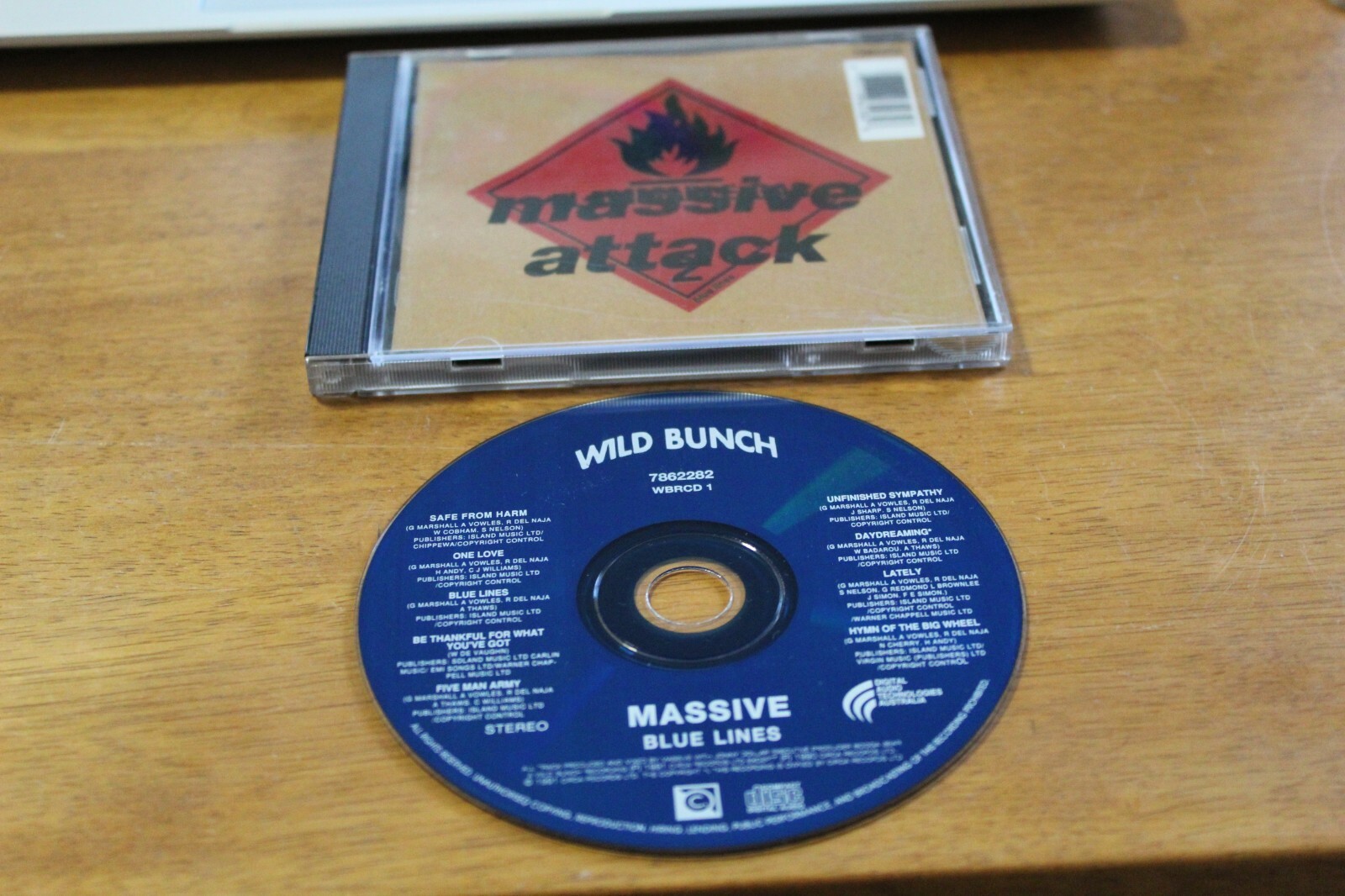 Massive Attack :: Blue Lines :: CD Album :: pre-owned :: FREE POSTAGE ...