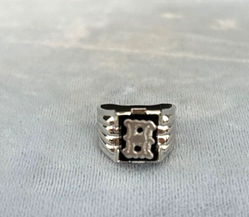 Men's Sterling Silver Black Onyx Vintage Initial "H" Ring Never Worn ...