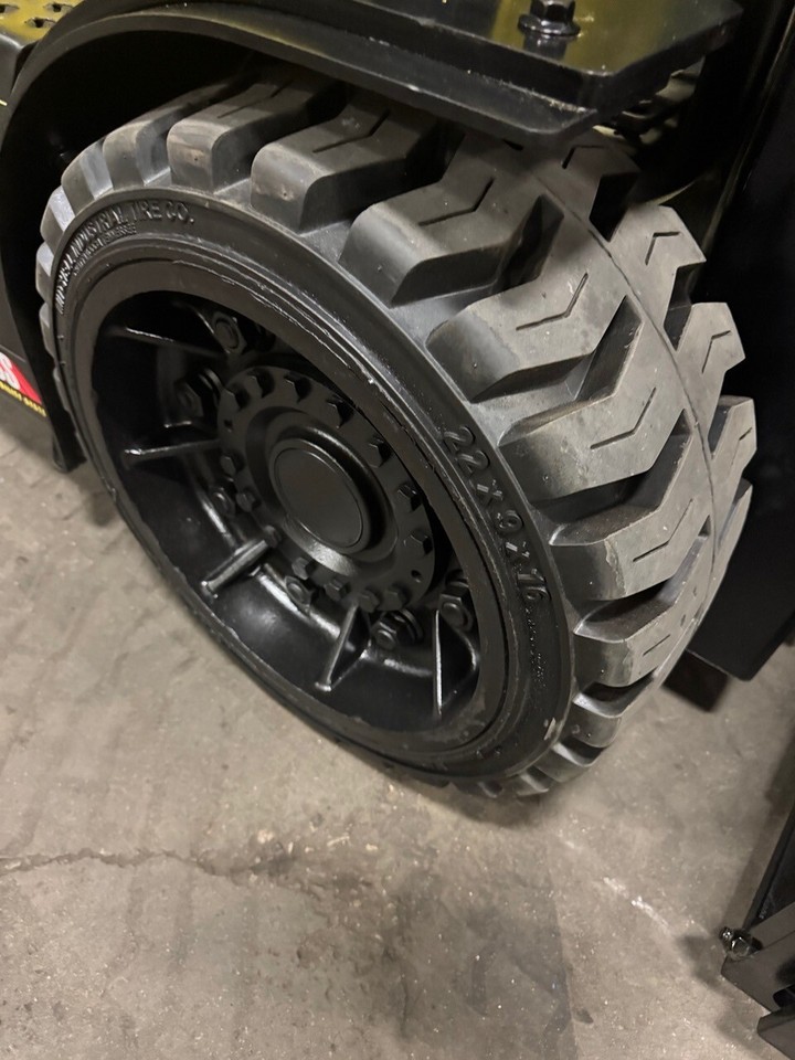 2021 Hyster E80XN 8000 LB 3 Stage Mast Electric Cushion Forklift 740 ...