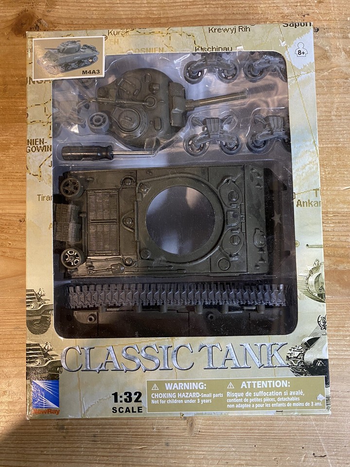 New-Ray - Classic Tank Model Kit - 1/32 Scale - M4A3 New - US WWII ...