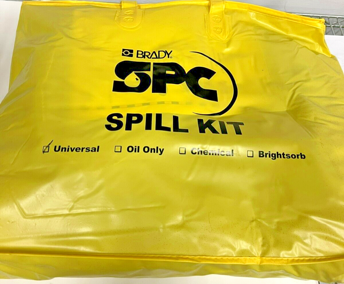 Brady SPC Spill Kit SKA-PP TAA-UNVI - Inc. 10 pads,2 SOCs Gloves, dis ...