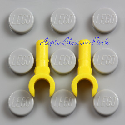 NEW Lot/2 Lego YELLOW MINIFIG HANDS Monster Minifigure Arm Torso Glove ...
