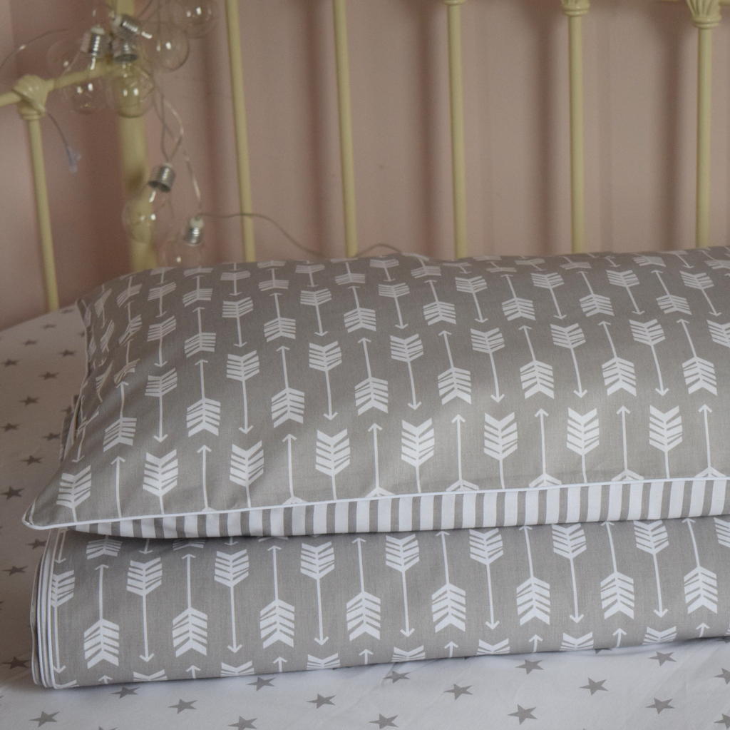 GREY BEDDING 100% COTTON Single Bed Duvet Cover Set Girls Boys ARROWS ...