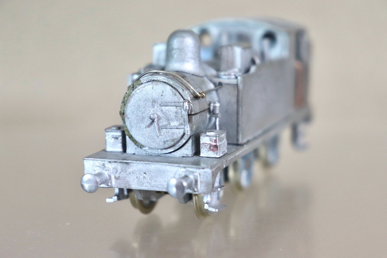 WILLS FINECAST F113 KIT BUILT LNER GE 0-6-0 CLASS J69 TANK LOCOMOTIVE ...