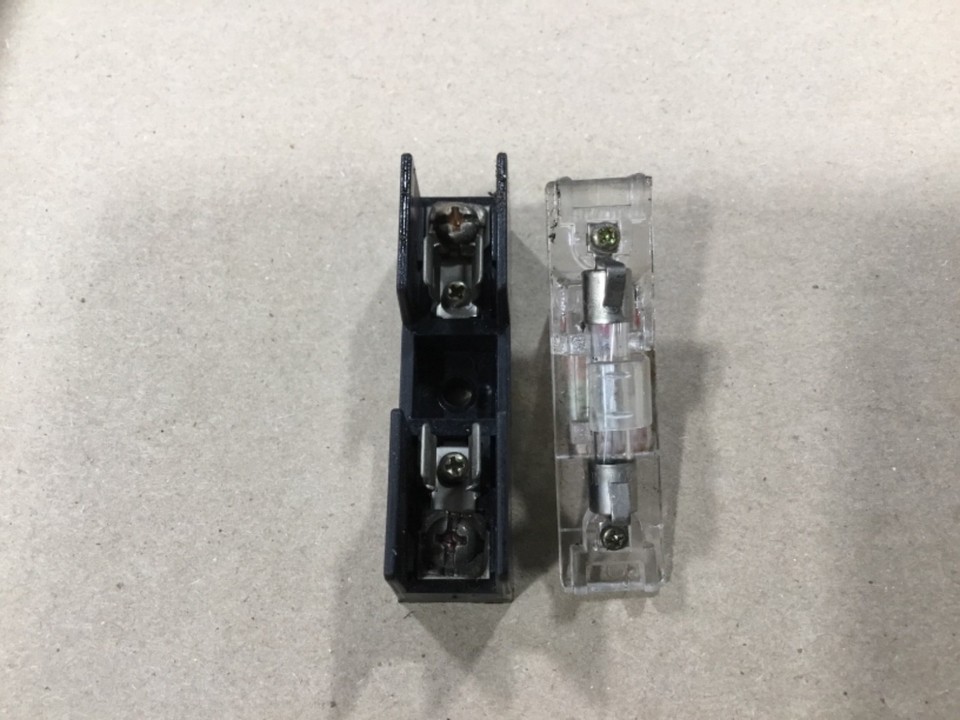 Hanyoung HY-F15 Fuse Holder 250V 15A #02F26 | eBay