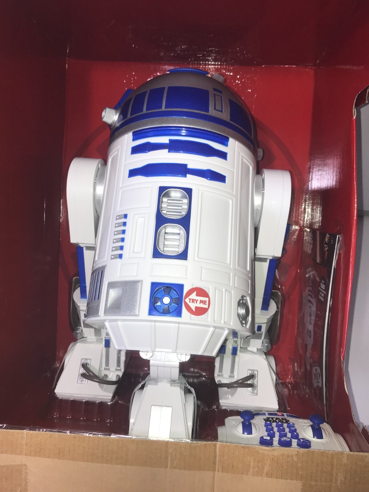 Thinkway Toys Star Wars R2-D2 Episode VII The Force Awakens Interactive ...