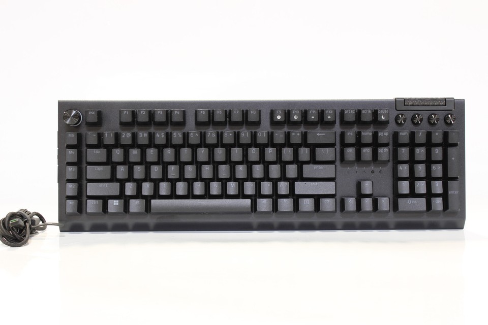 Razer BlackWidow V4 Pro Wired Tactile Clicky Green Switch Mechanical ...