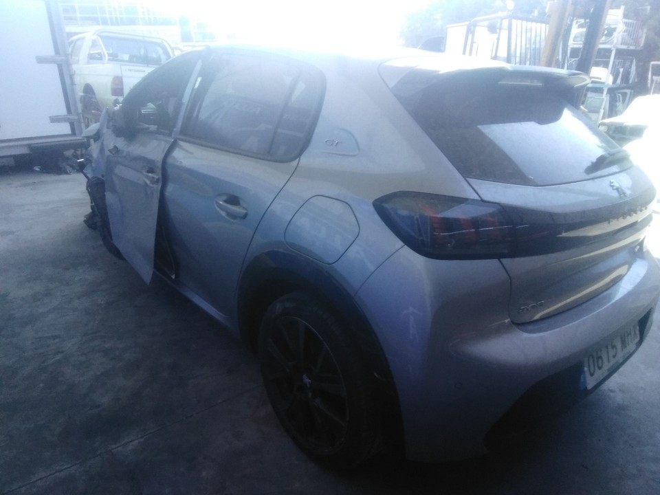 9814757480 LUCE INTERNA / 9848693080 / 1118462 PER PEUGEOT 208 II UB ...