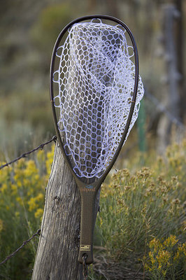 FISHPOND NOMAD NATIVE LANDING FISHING NET NATIVE COLOR CARBON FIBER ...