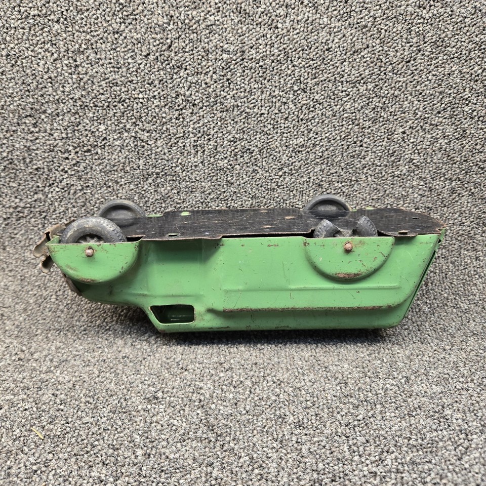 Vintage 1930's Wyandotte/Marx Toy Pressed Steel Delivery Truck (1 ...