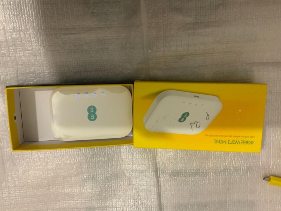 Original lAlcatel EE 4Gee Mini EE71 300Mbps WiFi Mobile Broadband ...