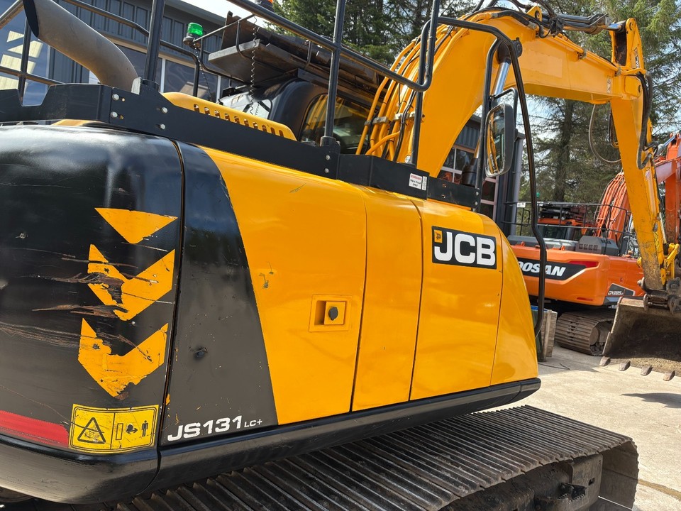 JCB JS131, 13 Ton Tonne Mini Digger JCB 15 14 Hitachi Komatsu Doosan ...