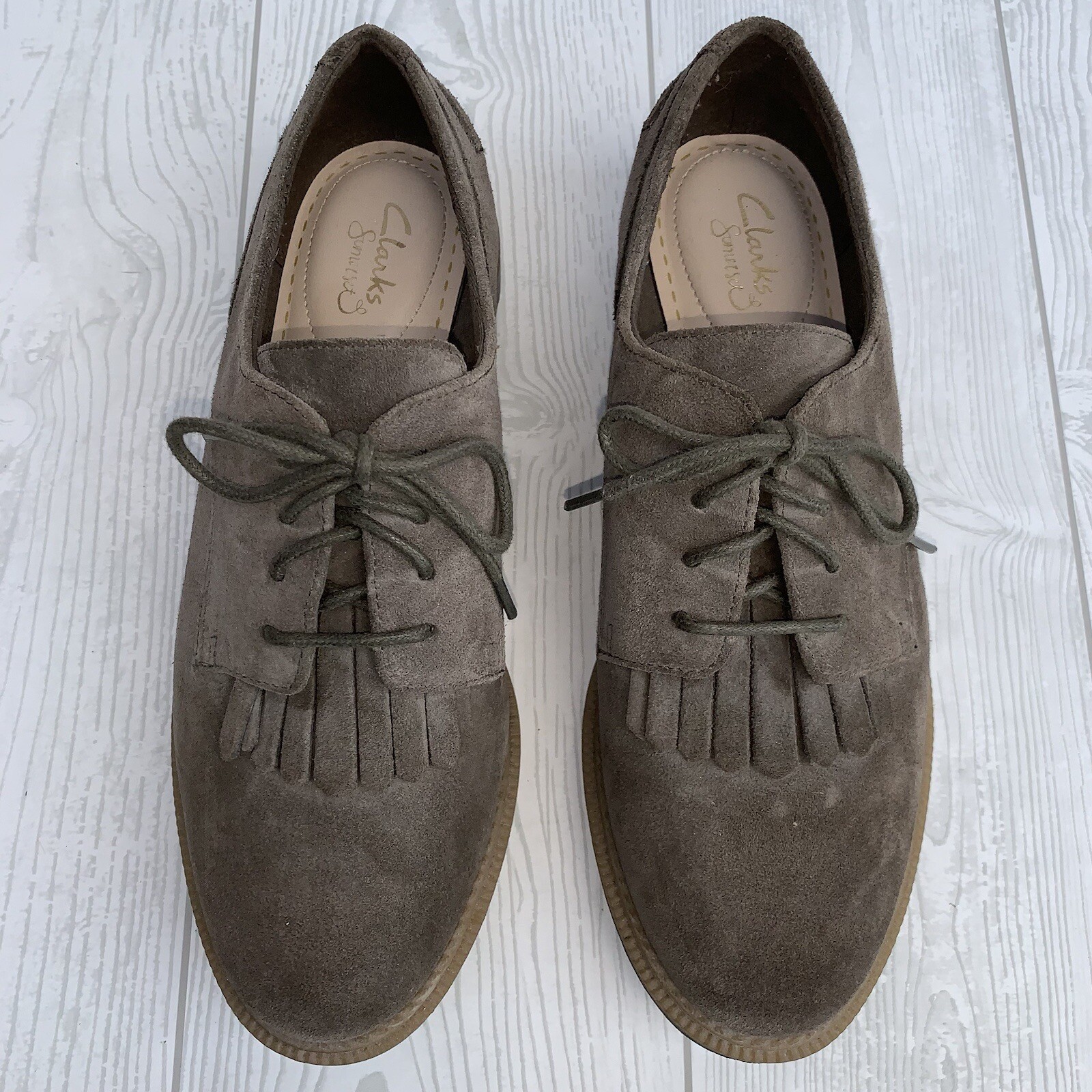 Clarks Somerset Griffin Mabel Kiltie Oxfords Taupe Su… - Gem