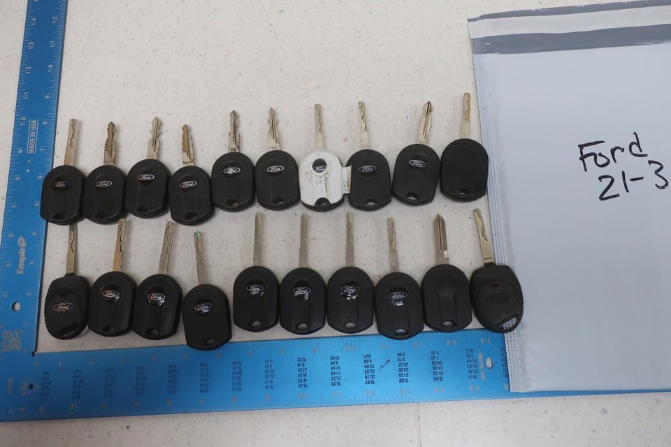 Ford Denso Smart Key Fob Proximity Keyless Bulk Remotes Lot of 20 (28-1 ...