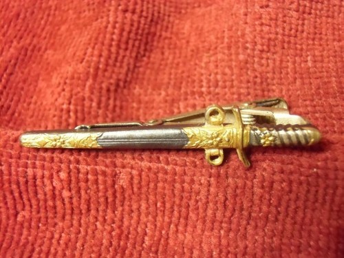 Japanese medal, Japanese Army badge, naval officer's dagger, real item ...