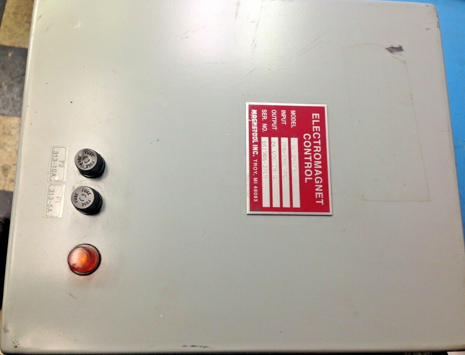 Magnetool Electromagnet Control, MOD# AU-24-50, 120-240 VAC Input/24 ...