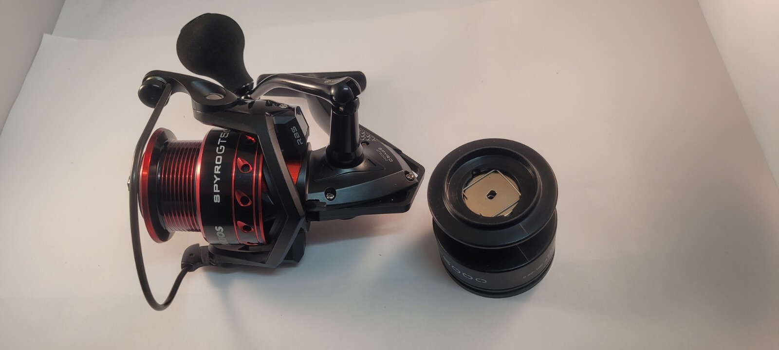 Akios Spyro GT Fixed Spool Fishing Reels - 3000, 4000, 5000, 6000 Reel ...