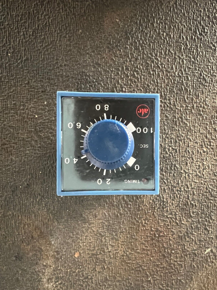 ATC 319D 134 Q 1C - TIMER - ADJUSTABLE 0-100 SEC DPDT 120VAC COIL USED ...