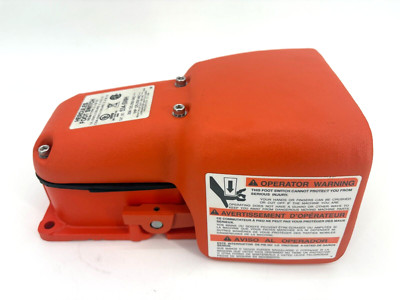 New Linemaster 534-SWH Hercules Foot Switch 125-250VAC 20A 1HP NEMA 2 ...