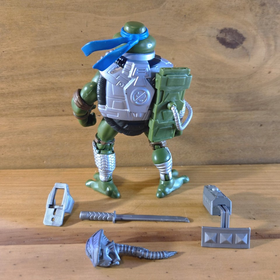 TMNT Teenage Mutant Ninja Turtles Robo Hunter Leo Action Figure 2005 ...