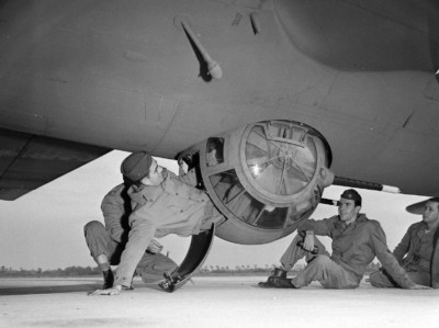 WW2 Photo WWII USAAF B-17 Crews Training McDill FL 1942 World War Two ...