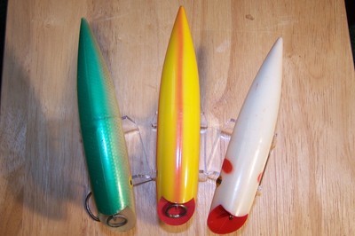 Vintage - Salmon Plug