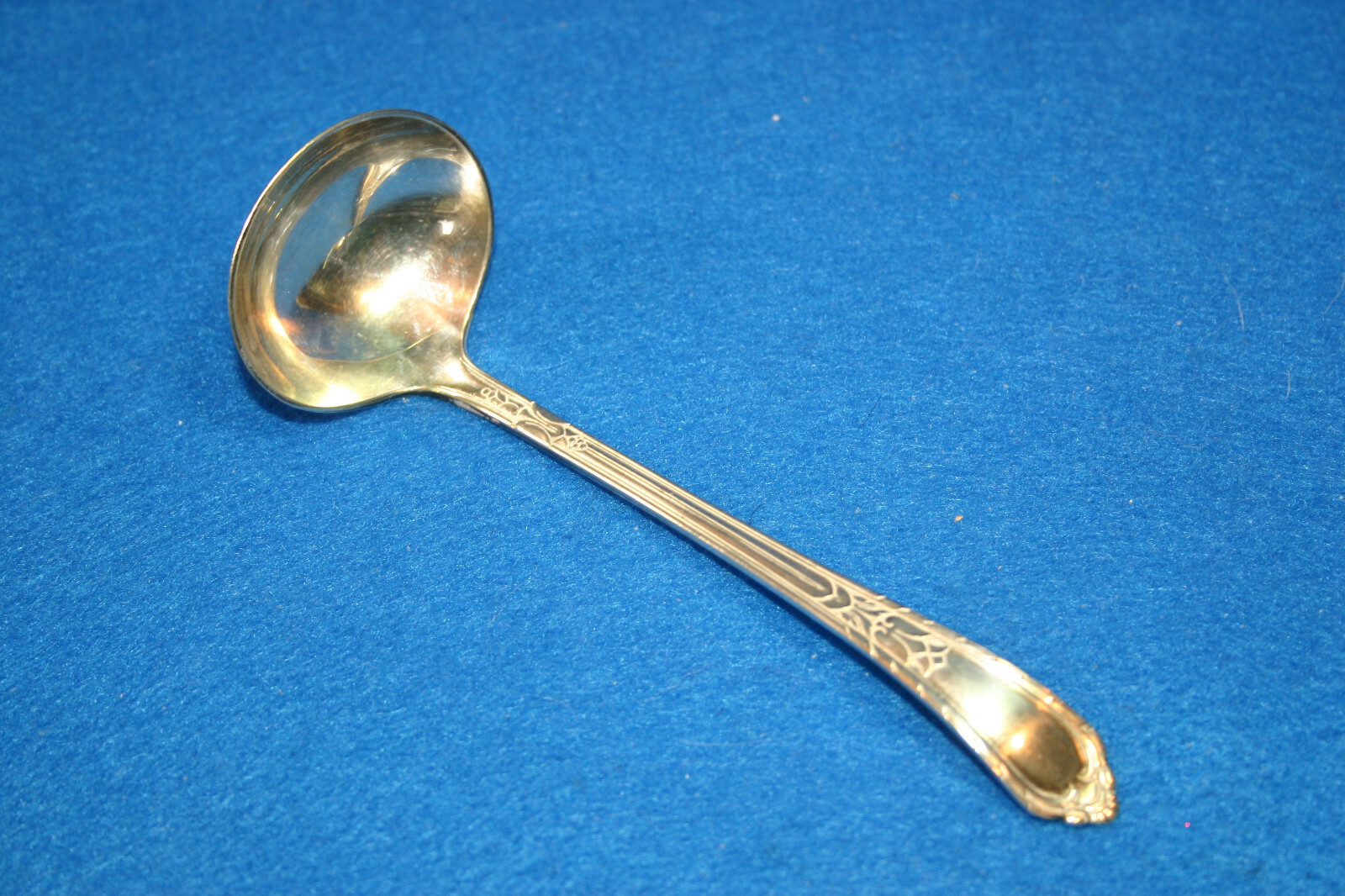 Holmes & Edwards Silverplate MASTERPIECE 1932 LADLE No Monogram *SHIPS ...