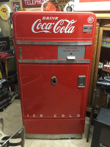Rare Vintage 1940s Vendo Model V-83 Coca Cola Vending Machine Ex ...