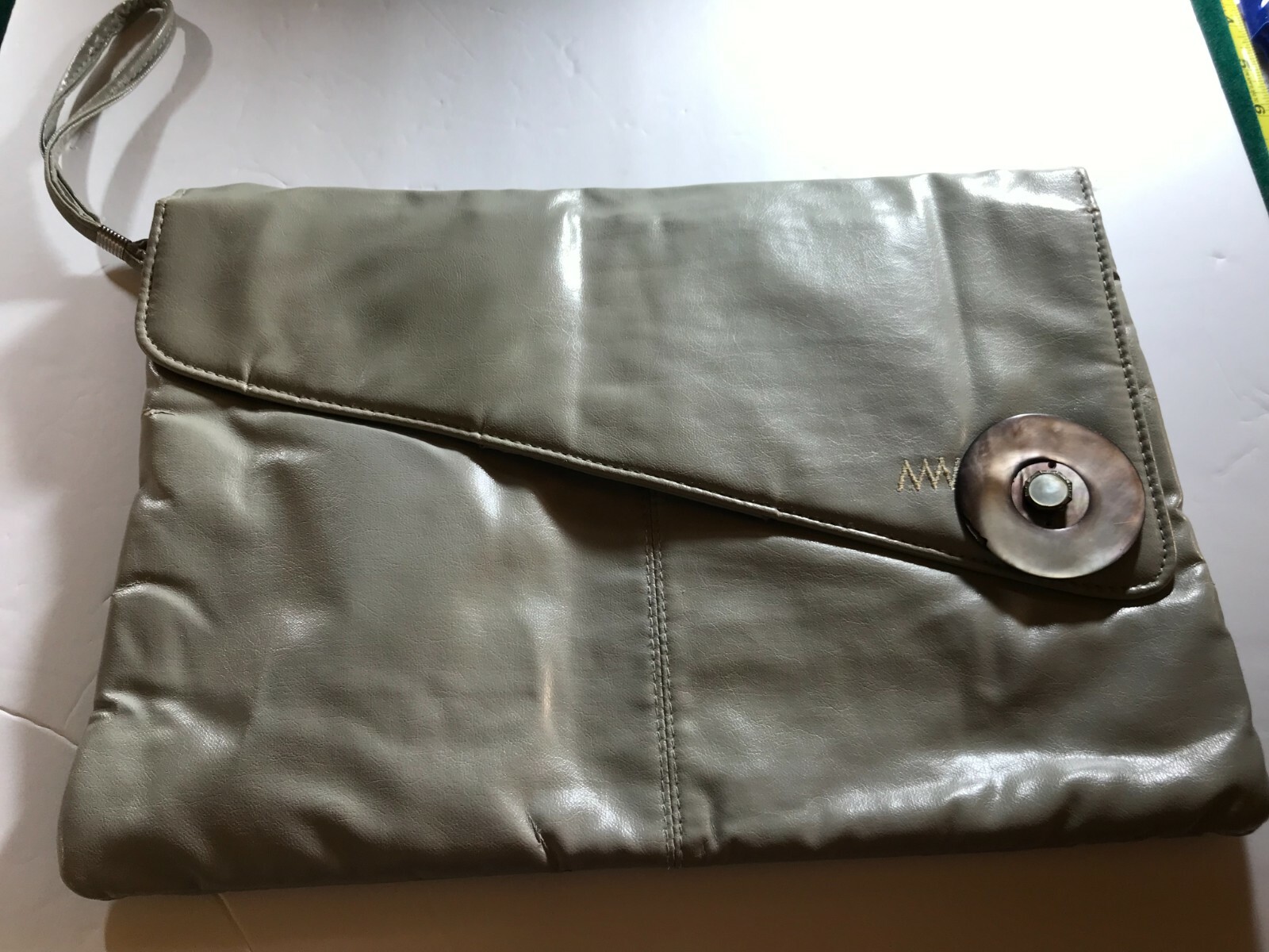 PACIFIC CONNECTIONS VINTAGE HANDBAG - Gem