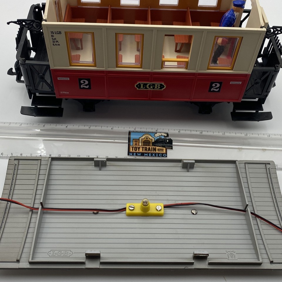 LGB Second (2nd) Class Passenger Coach Car 3011 G-Scale Red/Beige ...