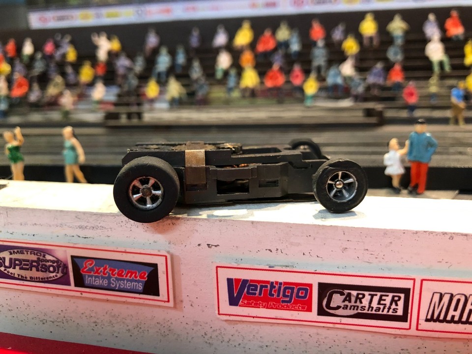 HO slot car, AFX 9.5 MPH stock gray tip 16-ohm armature chas. smooth ...