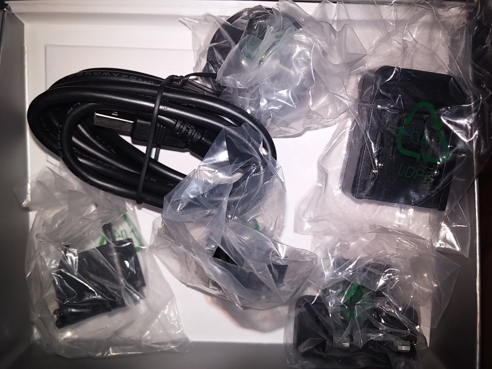 Starkey Model 700 Kind Standard hearing aid battery charger with ...