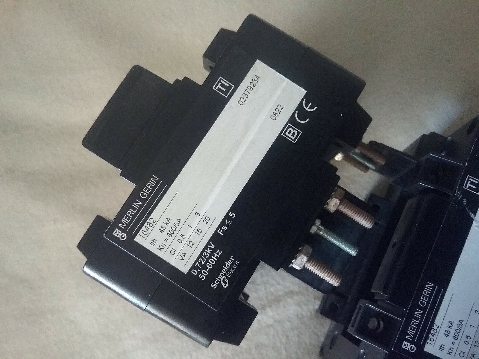16482, MERLIN GERIN, MULTI9, CURRENT TRANSFORMER TI 800 VOLTS 5 AMPS ...