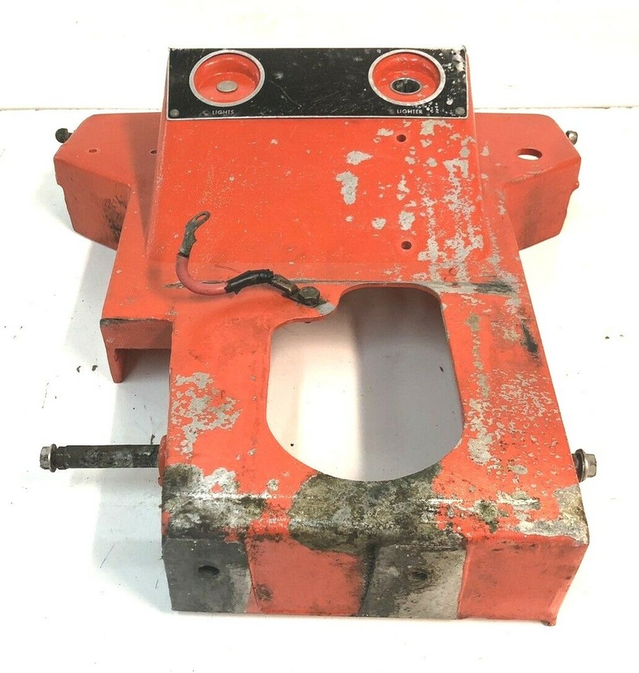 Aluminum Dash Panel Assembly from a 1967 Jacobsen Chief 1200 12hp ...