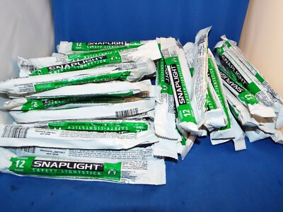 Lot of 50 Cyalume / Snaplight Safety LightStick Chemlight (Green) 12 ...