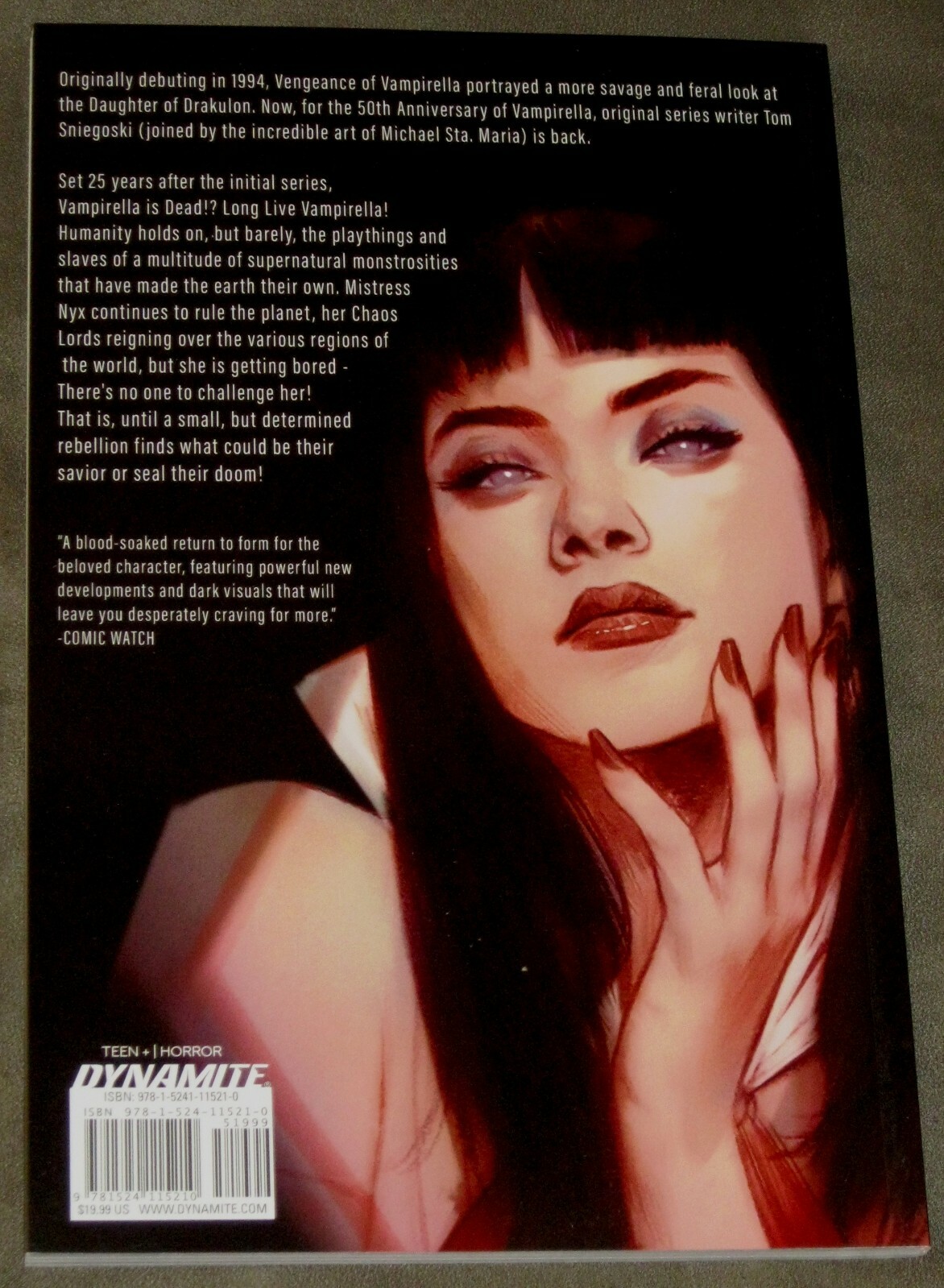 Vengeance of Vampirella Volume 1: Rebirth by Tom Sniegoski Trade ...