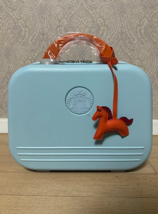 Starbucks Korea 2026 Limited Edition Wild tail Baggage Carrier Bag | eBay