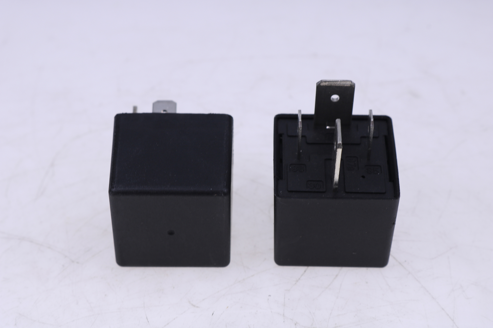 2X 4 Pin Multi-Purpose Relay 30765034 5M5T14B192EA V23136-J4-X62 | eBay