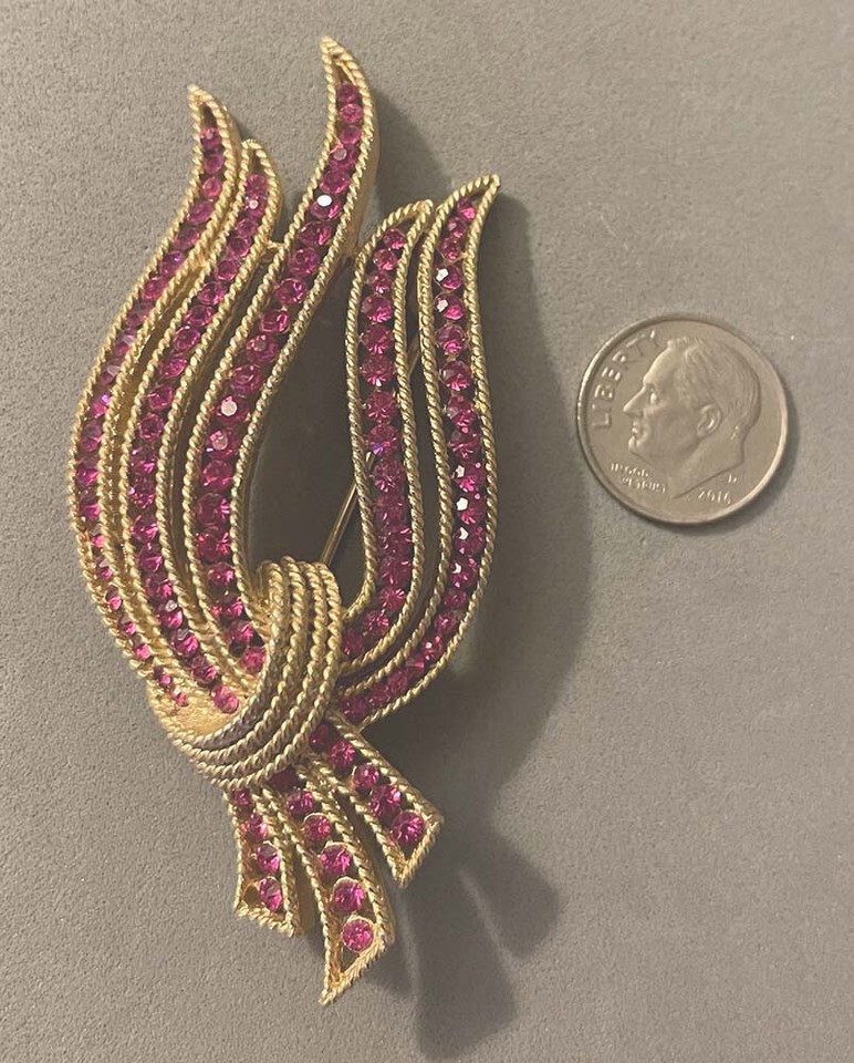 Rare Vintage TRIFARI Fuchsia Pink Rhinestone Free Flow Ribbon Bouquet ...