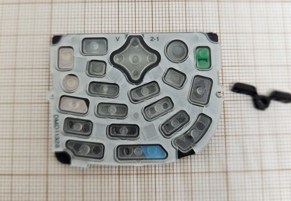 Original Nokia 7610 keypad latin Ruby & Onyx +volume key NEW EOL ITEM ...