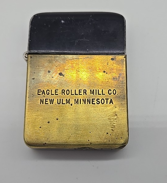 VTG WW2 ERA BERKELEY LIGHTER - BLACK & GOLD / EAGLE ROLLER MILL CO NEW ...